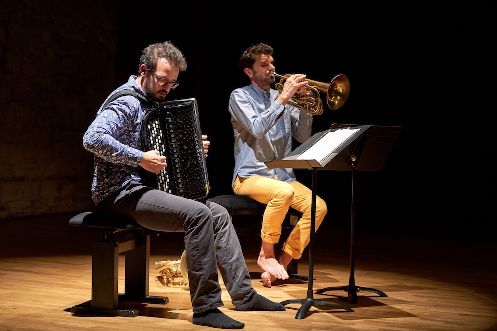 Smoking Mouse celebrates the spring with accordion, euphonium and ...